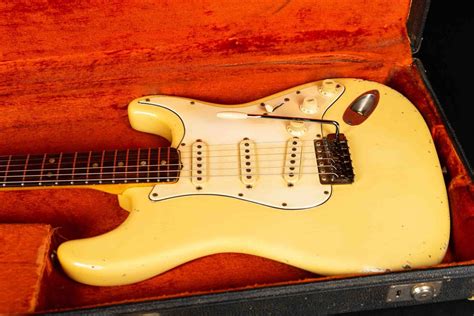 1969 Fender Stratocaster Olympic White Refin Guitarpoint