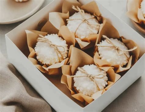 25 Creative Macaron Packaging Ideas Stunning Designs To Delight Your