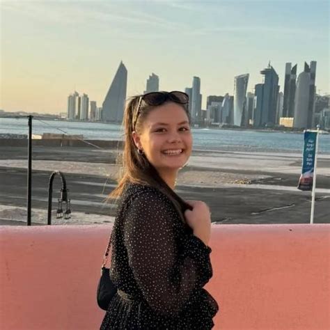 Potret Noa Van Der Hoeven Kekasih Rafael Struick Yang Berparas Cantik