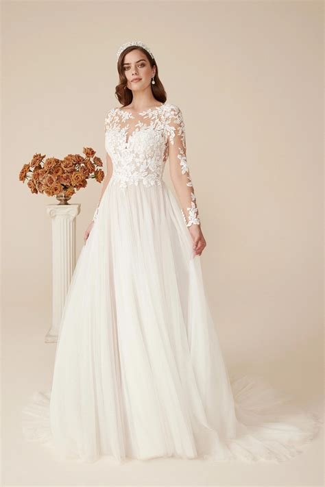 Justin Alexander Gowns Of Grace