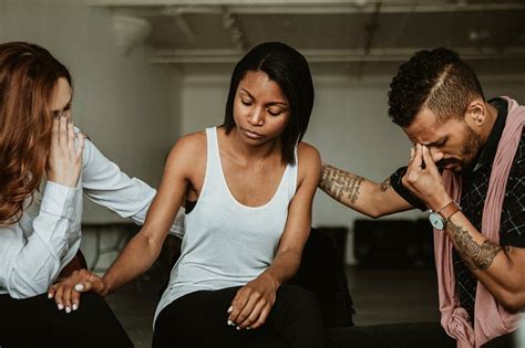 Cryingblackwoman Sad Images Free Photos Png Stickers Wallpapers