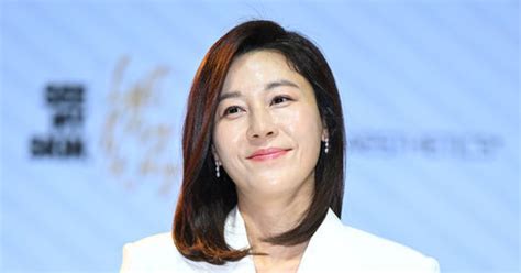 김하늘우아한 미소 사진