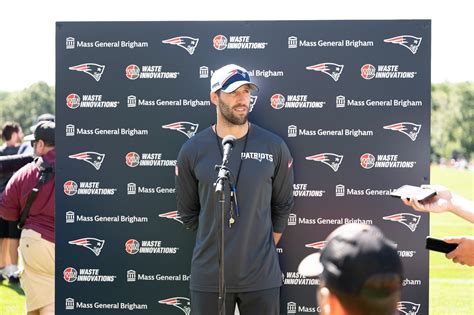 ‘ideal Level Of Insanity Rising Patriots Coach Ran With The Bulls In