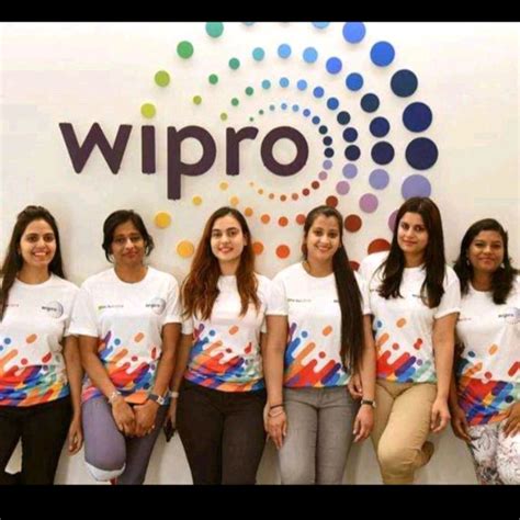 Sandhya Hr On Linkedin Fresher Experienced Apply Freshers Graduates Apply