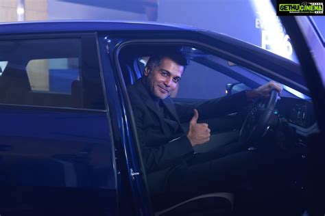 Actor Vinay Rai Hd Instagram Photos And Wallpapers April 2023 Gethu