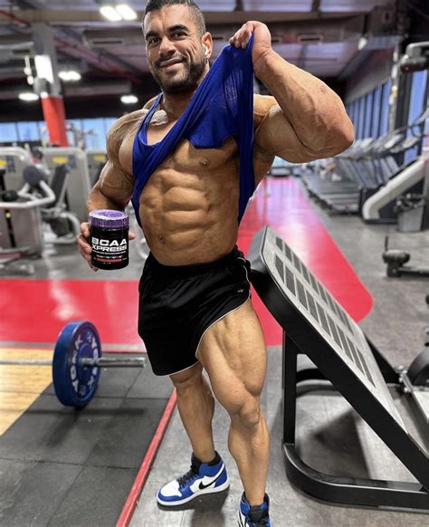 Ifbb Pro Bodybuilder Sahar Kazes Welcome” Straight Men Obsession