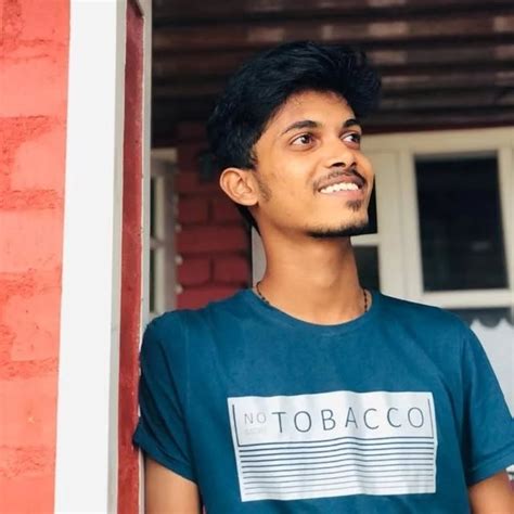 Ashwin Thomas Ashwiinthomas • Threads Say More Ashwin Thomas Ashwiinthomas • Threads Say More