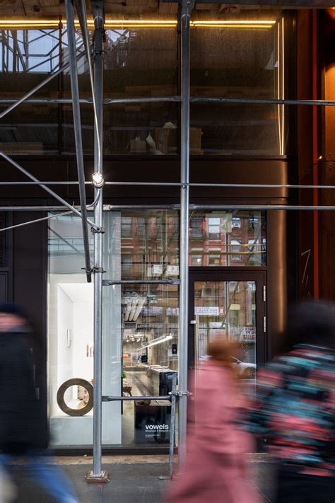 Any Designs New York Showroom And Research Library For Vowels