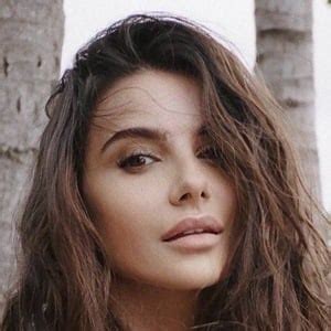 Mikaela Hoover Edad Familia Biografía Famous Birthdays