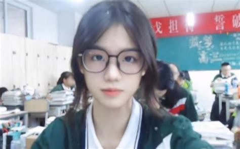 年少不知同学美啊” 笑樂门 笑樂门 哔哩哔哩视频