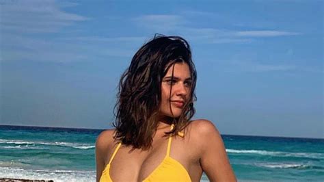 Amber Franks Hot Shots