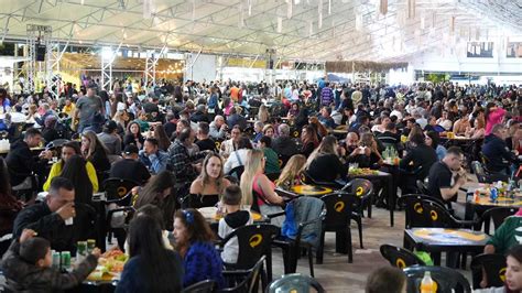24º Festival Do Camarão Entra No último Final De Semana Recheado De