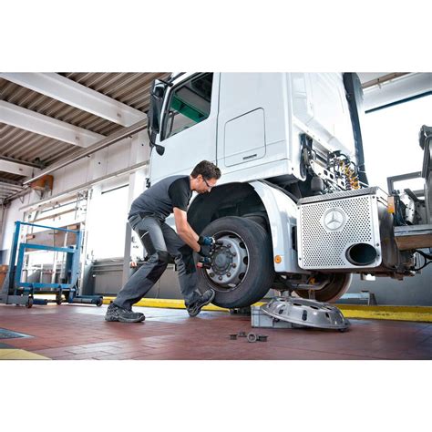 Bosch Gds 18v 1000 C Cordless Lever Nutrunner 1 2 In L Boxx 136 Without Battery And Charger