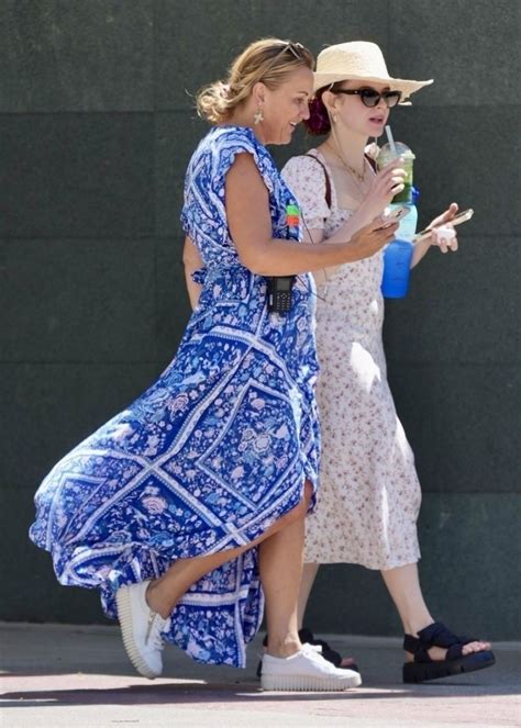 Alison Brie Out With A Friend On The Gold Coast In Australia 12012023