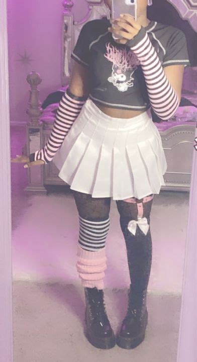 150 Best Hello Kitty Goth Ideas Hello Kitty Hello Kitty Goth Kitty