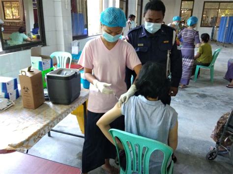 ဒဂုံမြို့သစ်မြောက်ပိုင်းမြို့နယ်၌ အသက်၅၅နှစ်အထက် ပြည်သူများအား