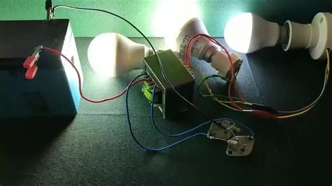 使用两个大功率三极管做逆变器 电子发烧友网