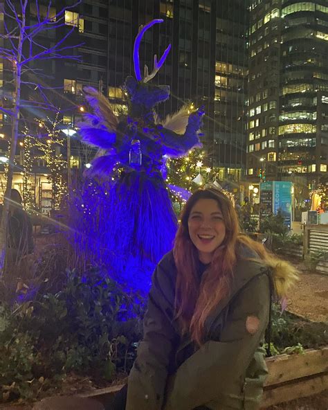 Danielle Koloniar Itsdaniellekay • Instagram Photos And Videos