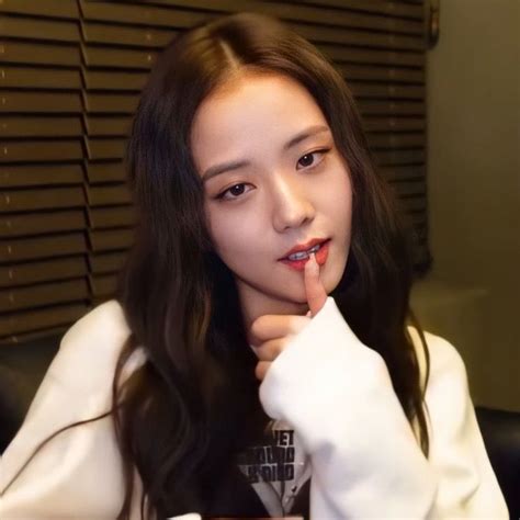 Pin Di F L O W E R B I A H Z Su 𝘽𝘭𝘢𝘤𝘬𝘱𝘪𝘯𝘬 Pin Di F L O W E R B I A H Z Su 𝘽𝘭𝘢𝘤𝘬𝘱𝘪𝘯𝘬