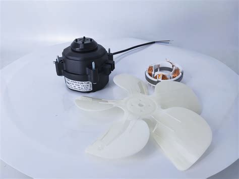 Single Phase Ec Fan Motor Ecm Motors High Efficiency Motor For Refrigeration Applications