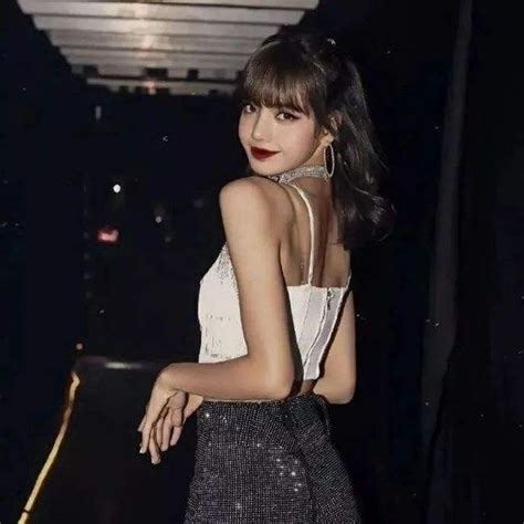 明星lisa自慰喷水 图库 五毛网