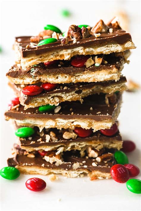 Christmas Cracker Candy • The Easiest Recipe