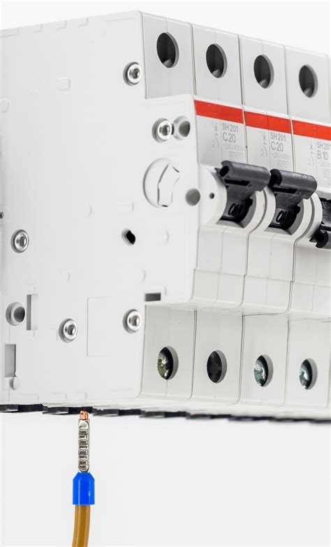 Foto Isolator Tegangan Unduh Gambar Berkualitas Tinggi Gratis Freepik