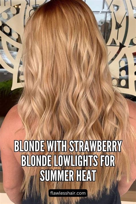 Blonde With Strawberry Blonde Lowlights Offers A Perfect Summer Look Blonde Lowlights