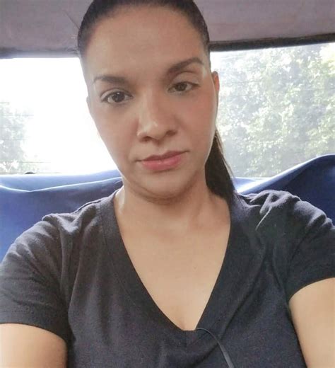 EMA VA主播免费直播性爱表演和聊天 Stripchat