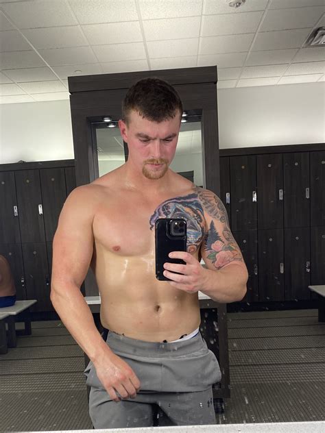 Model Of The Day Soso Daily Squirt