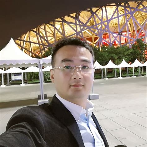 现有成员 复旦大学彭慧胜课题组