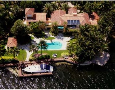 La Ventana De Nikiki Se Vende Esta Casita A Rods Mansion