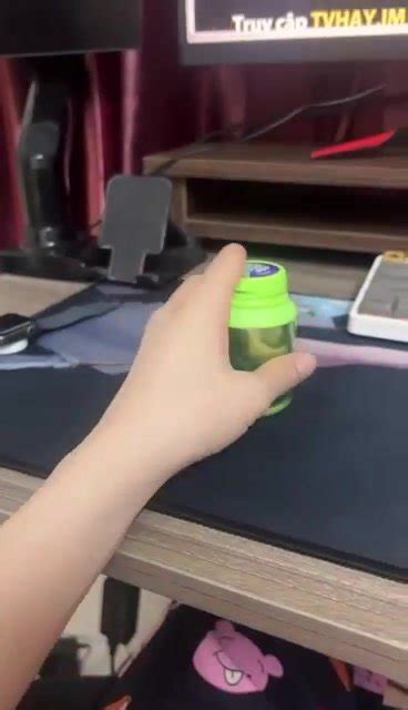 Cute Amputee Finger