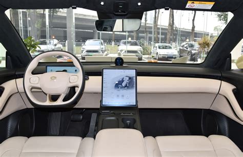 Nio Et5