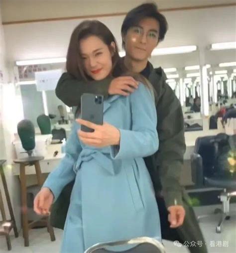 吕慧仪张景淳戴情侣戒放闪 网民：已经在一起了留言速递龚水