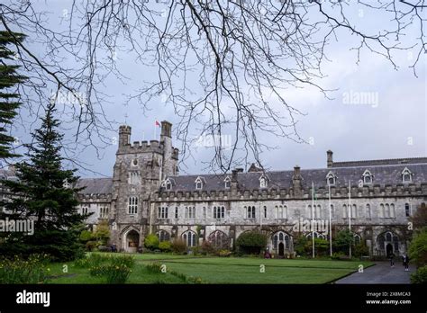 Ucc University College Cork Education Main Building And Gardens Stock