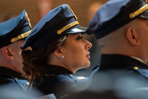Se Hace Historia En La Ceremonia De Ascensos De La Policía De Passaic