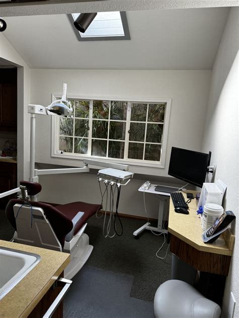 Michael G Foust Dds Updated May 2026 4633 Ingraham St San Diego