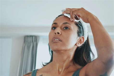 How To Incorporate Microcurrent Into Your Routine Ultimate Guide Facial Adviser