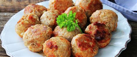 Eierbal Zo Maak Je Deze Nederlandse Snack