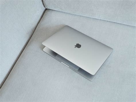 Download Silver Macbook Pro Wallpaper