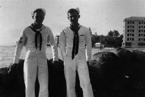 Donald William Dowling 1925 2010 Monumento Find A Grave