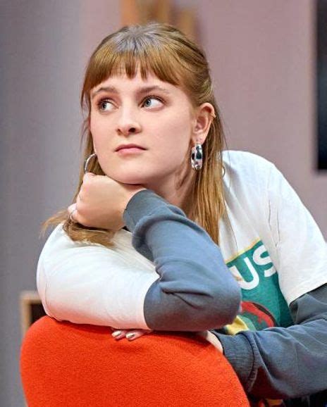 Phia Saban Actor Credits Bio News And More Broadway World