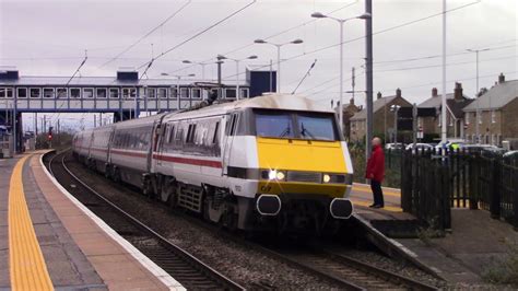 Lner Class 91 Terminates At St Neots 241223 Youtube