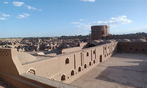 ارگ بم کجاست؟ تاریخچه و معماری عکس گردشی تاپ