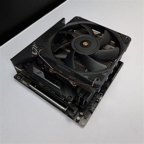 Rog Strix B650E-I : r/sffpc