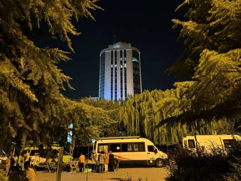 بررسی آیفون ۱۵ پرو مکس ترکیبی دوستداشتنی از اولینها