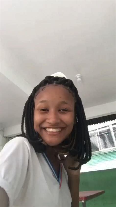 Pin de Yasmim Victoria em Pins criados por você