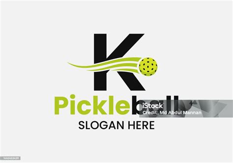 움직이는 피클볼 기호가 있는 문자 K 피클볼 로고 개념 피클 볼 로고 타입 벡터 템플릿 0명에 대한 스톡 벡터 아트 및 기타