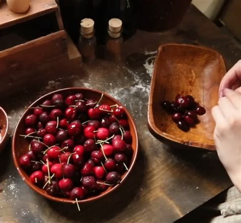 Woman Recreates Day In The Life Of An 1808 Baker With Old Recipe For